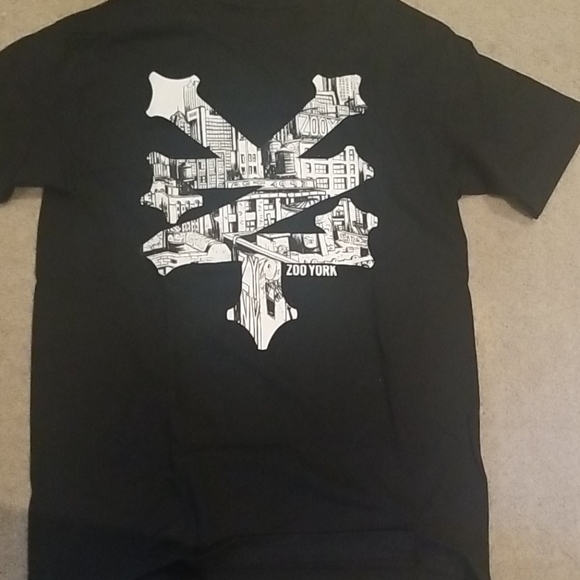 Zoo York | Shirts | Mens Zoo York Tshirt Small No Tags But Never Worn ...